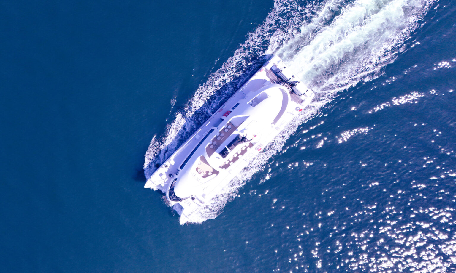 Gallery | HANARIA｜Japan’s First Passenger Vessel Utilizing Hydrogen and Biodiesel Fuel